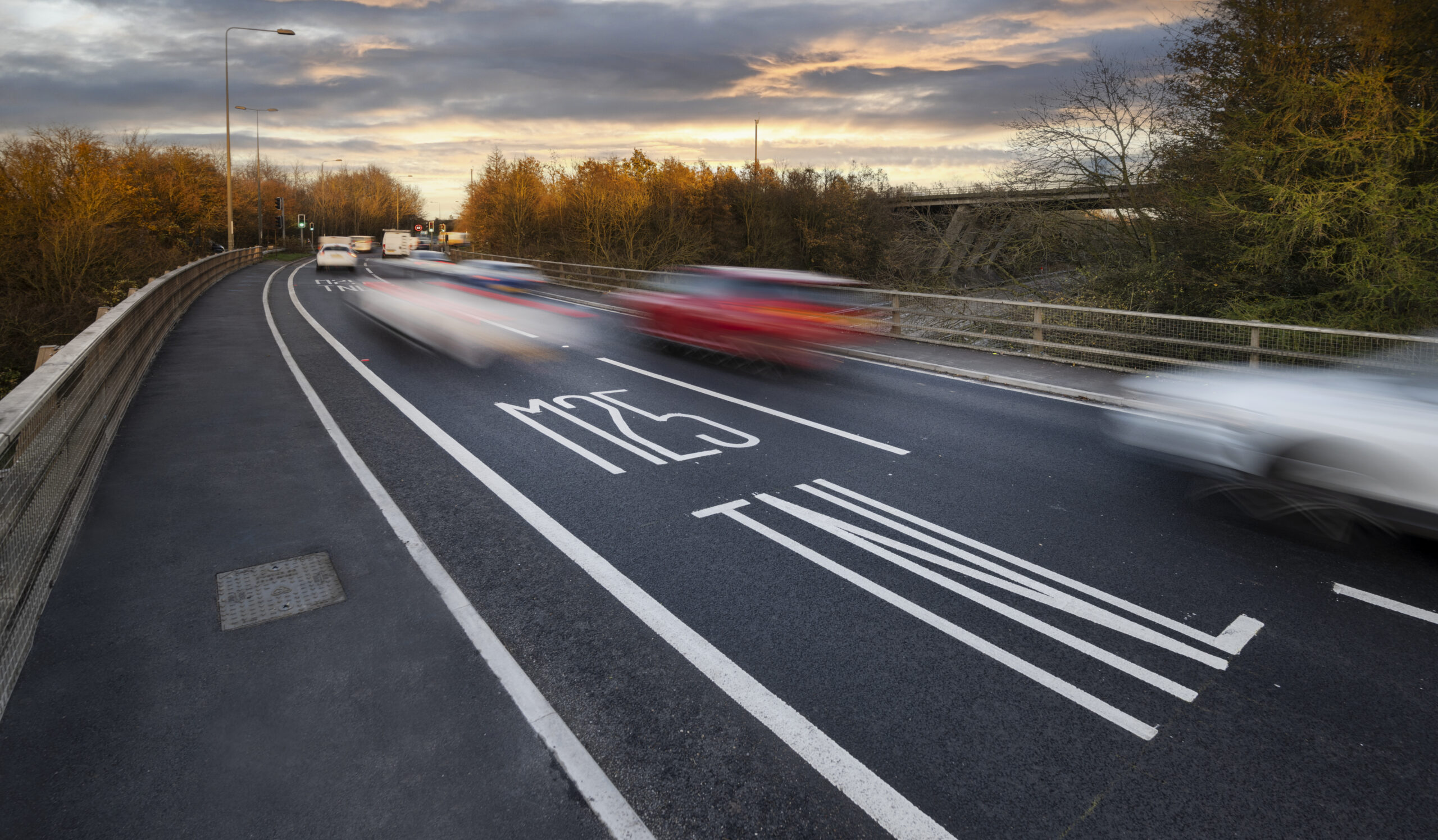 Future-Proofing the M25 with the UK’s First Carbon-Fibre Rod ...