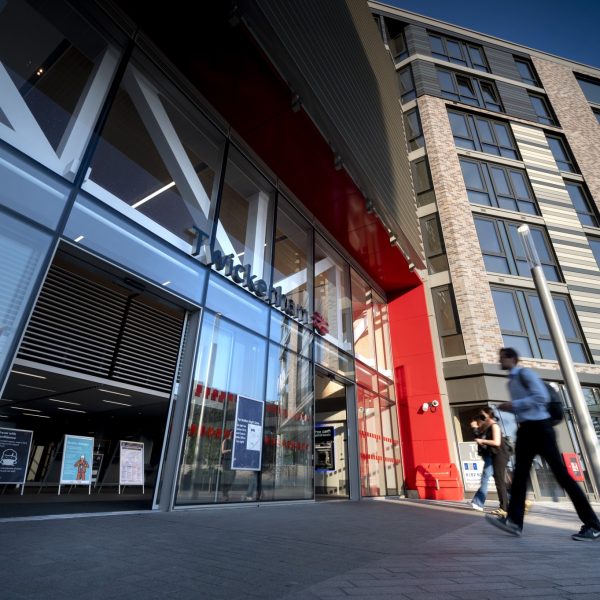 Train Station & Railway Station Construction and Depot Solutions - Octavius